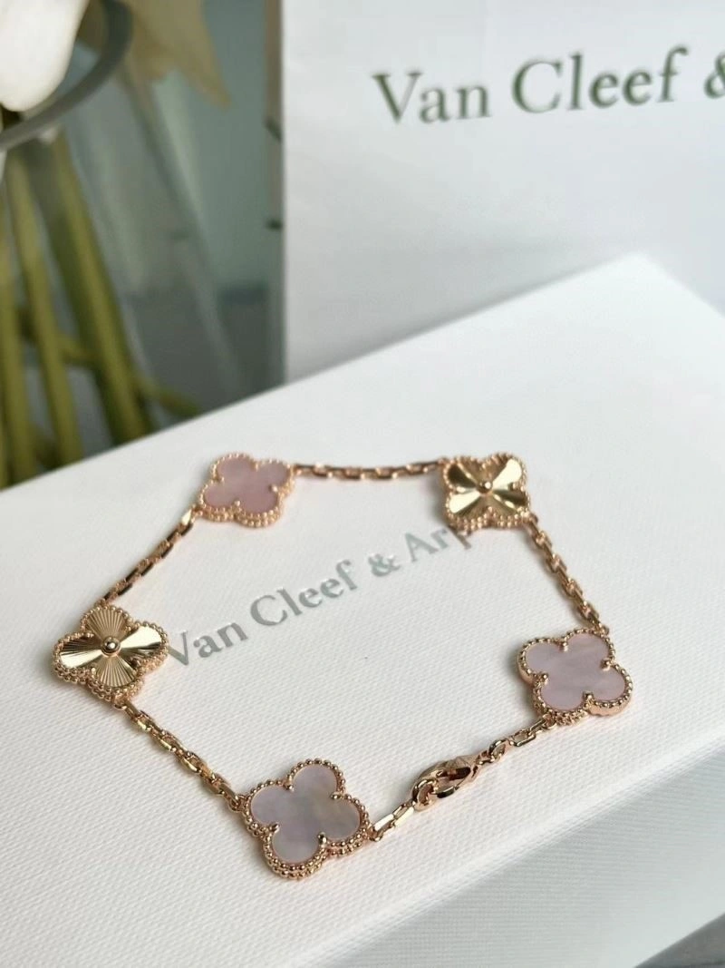 Top mirror Vca Bracelets