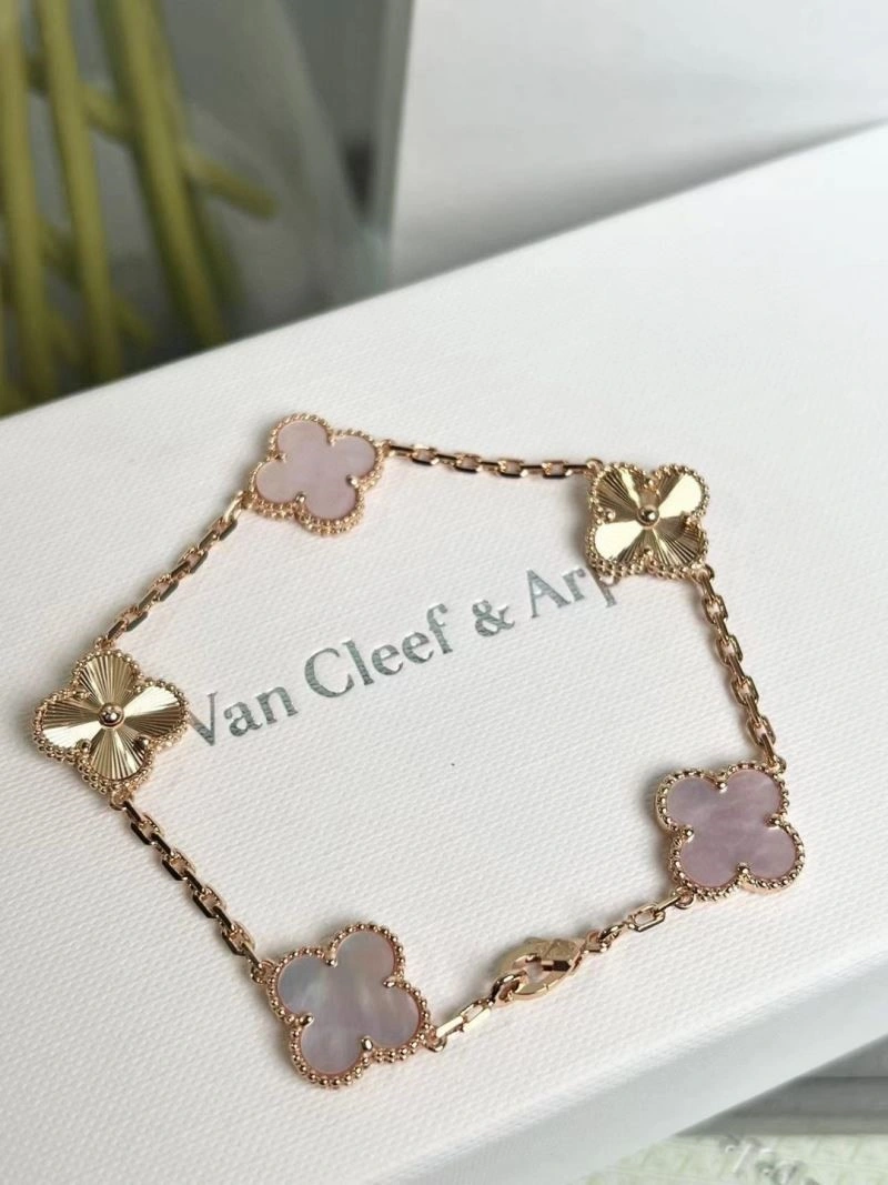 Top mirror Vca Bracelets