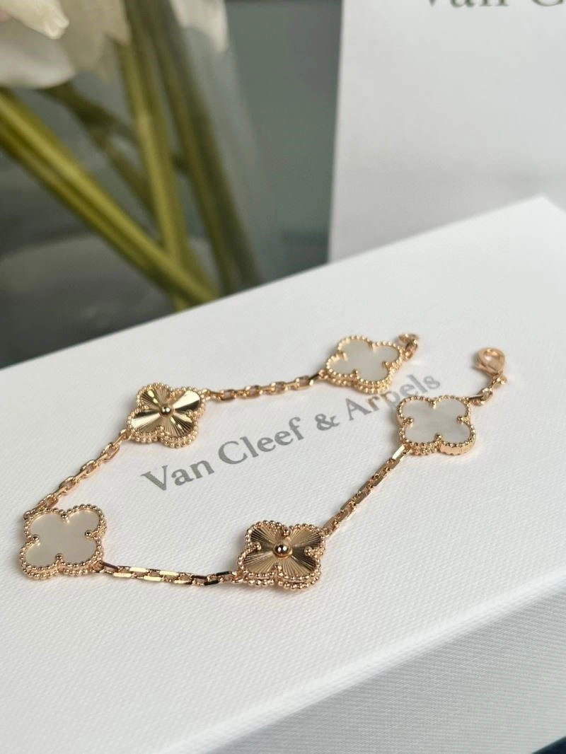 Budget-friendly Vca Bracelets