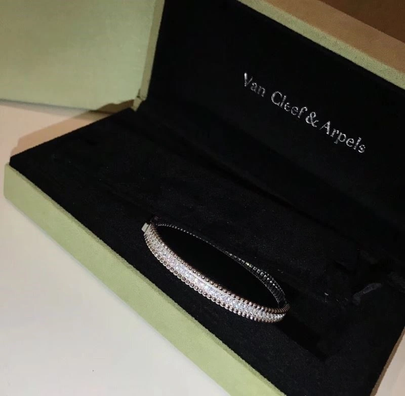 Reasonably priced Vca Bracelets