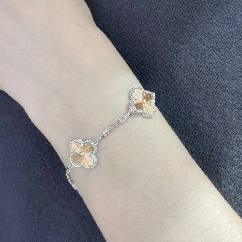 Budget-friendly Vca Bracelets