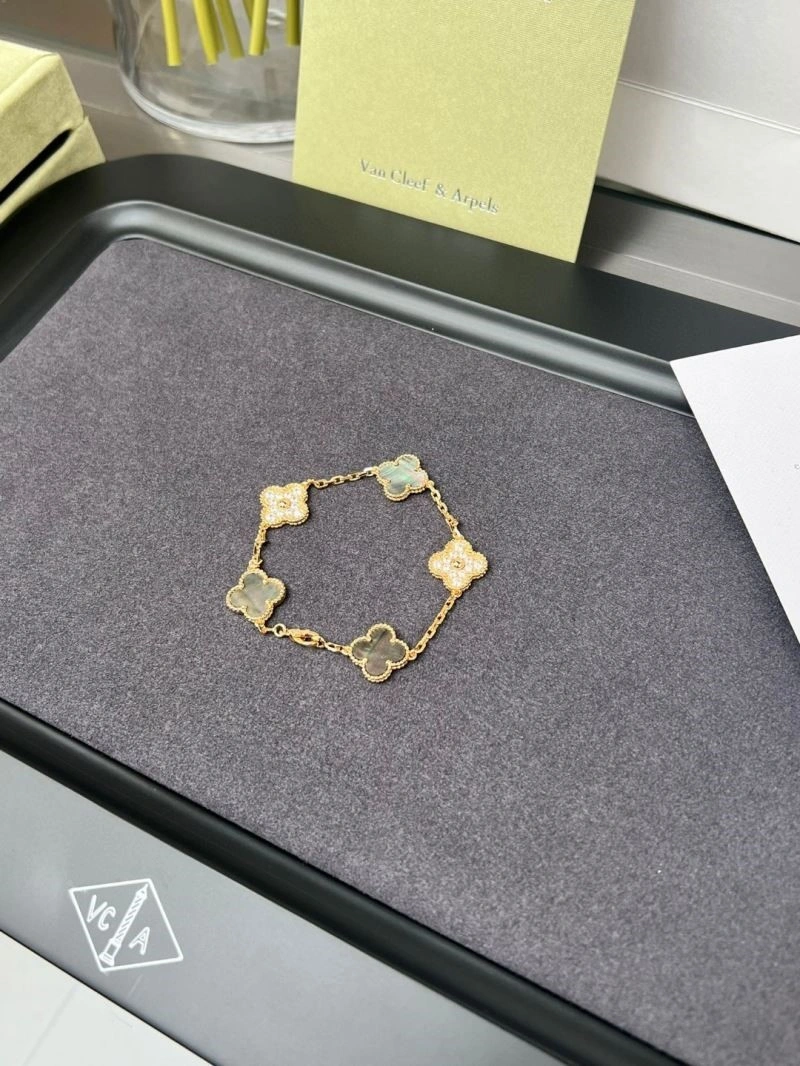 Value-priced Vca Bracelets