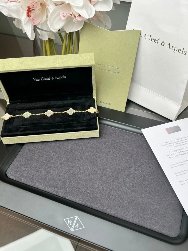 Vca Bracelets