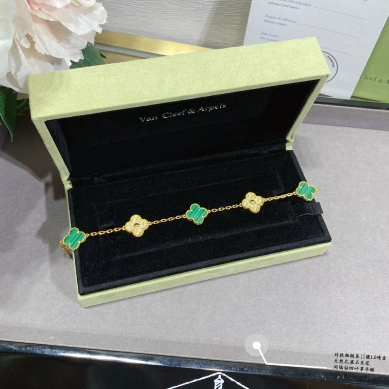 Inexpensive Vca Bracelets