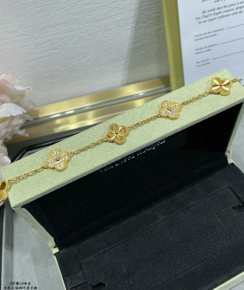 High accuracy Vca Bracelets