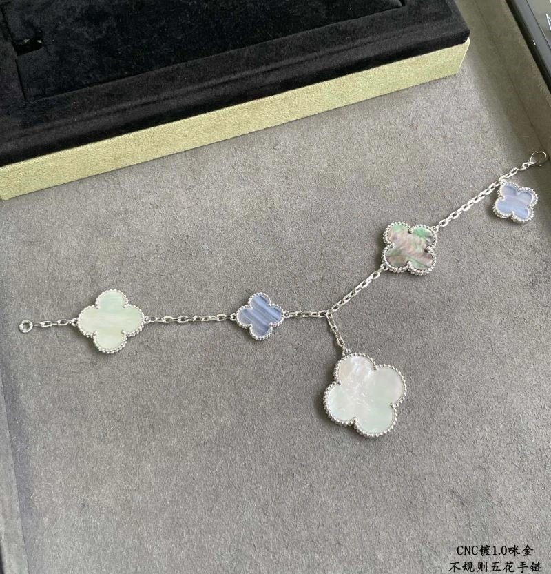Brand-original Vca Bracelets