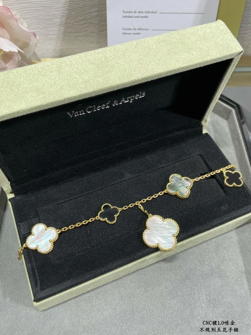 Perfect replica Vca Bracelets