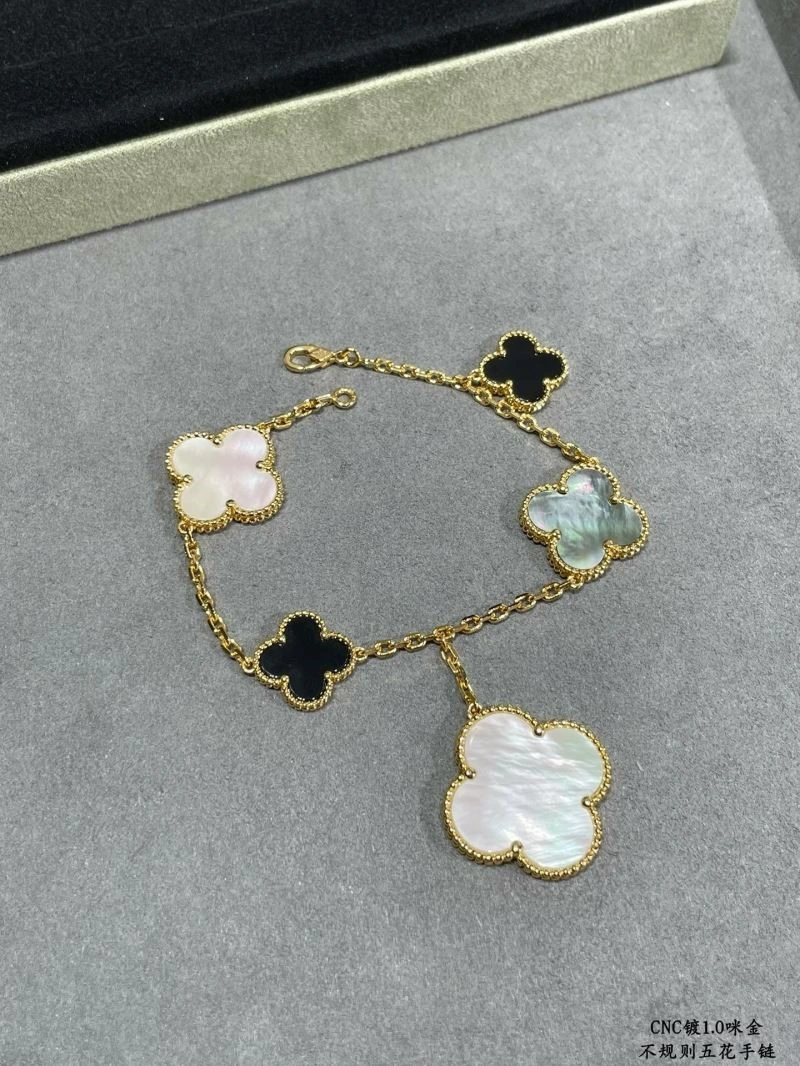 Perfect replica Vca Bracelets