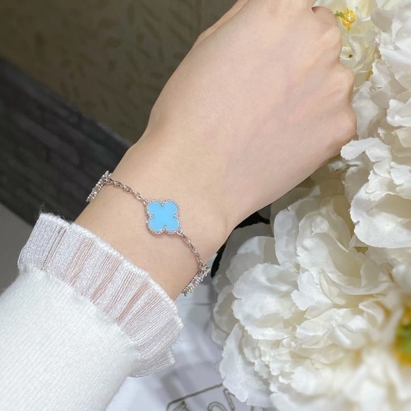 Perfect replica Vca Bracelets