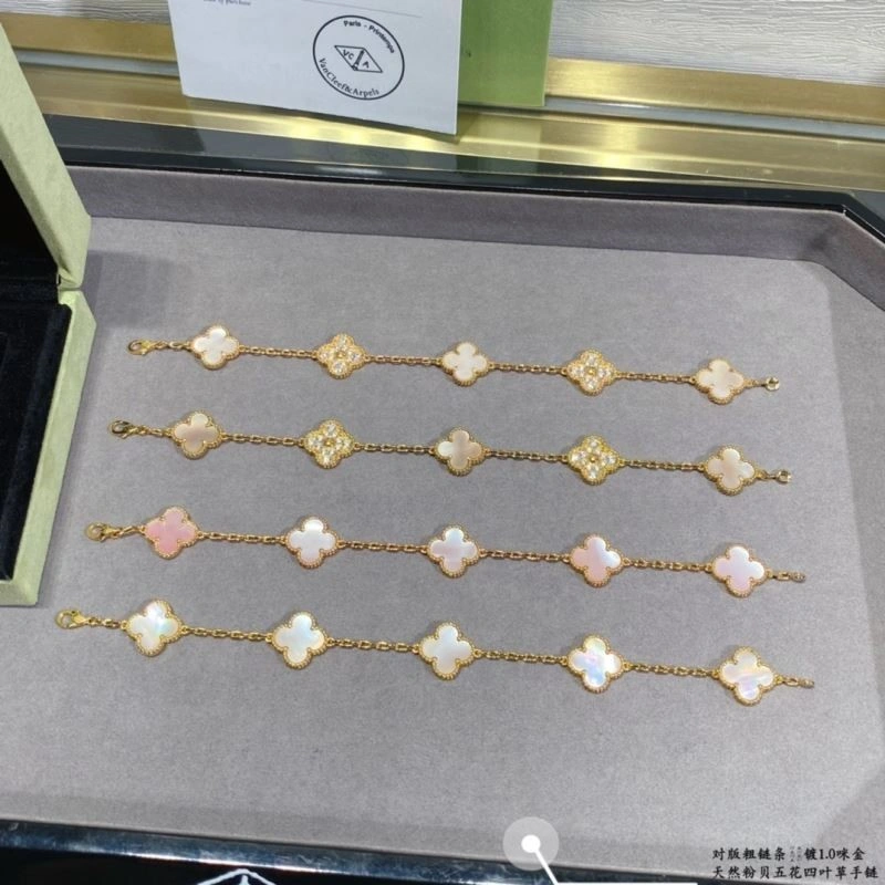 Exact replica Vca Bracelets