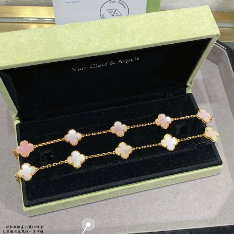 Exact replica Vca Bracelets