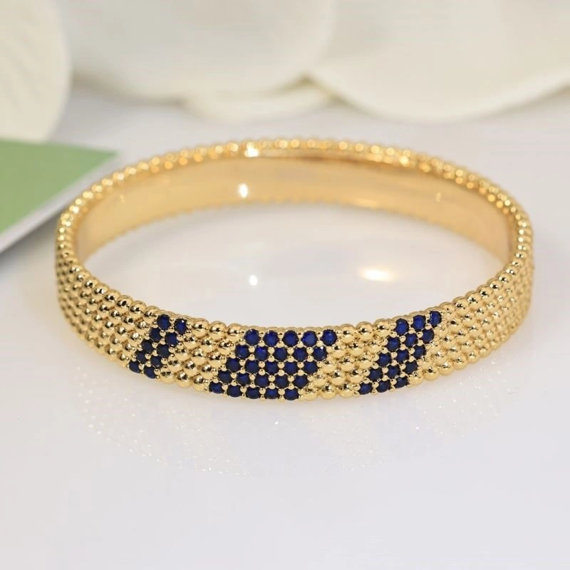 1:1 copy Vca Bracelets