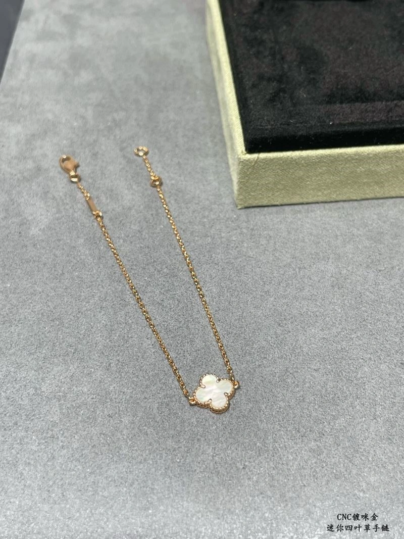 Affordable Vca Bracelets
