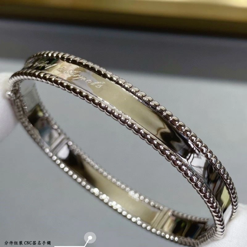 Original Vca Bracelets