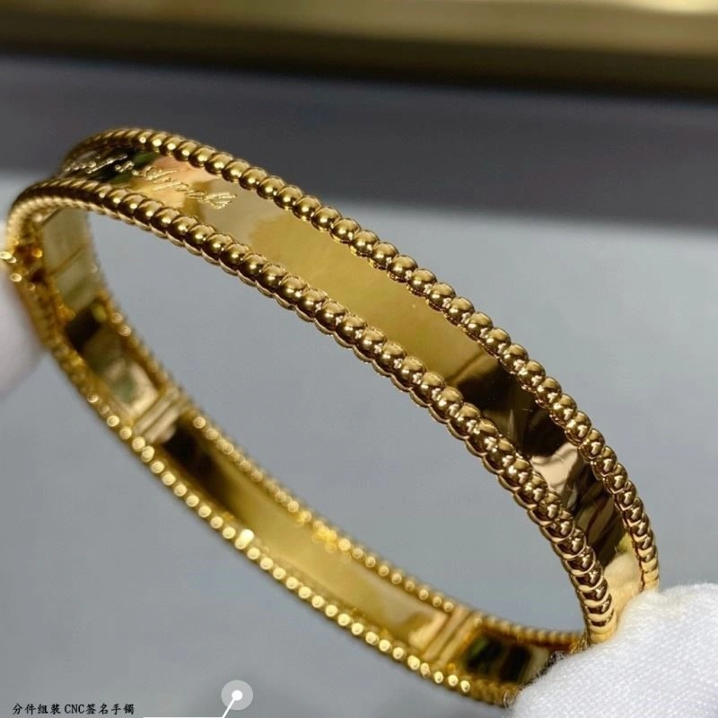 Original Vca Bracelets