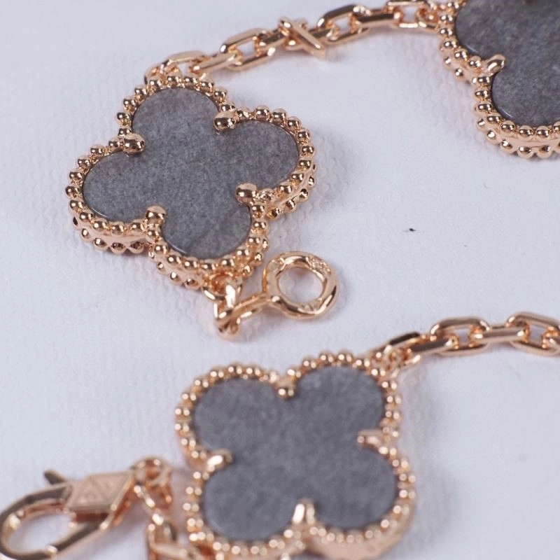Bargain Vca Bracelets