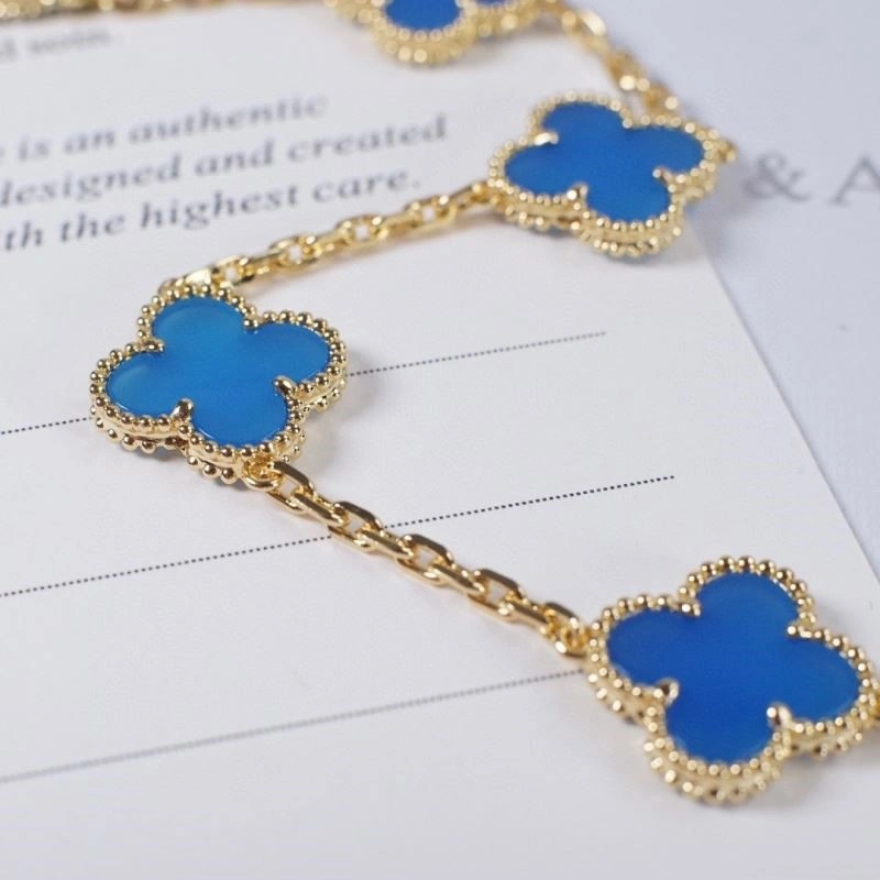 Cut-rate Vca Bracelets