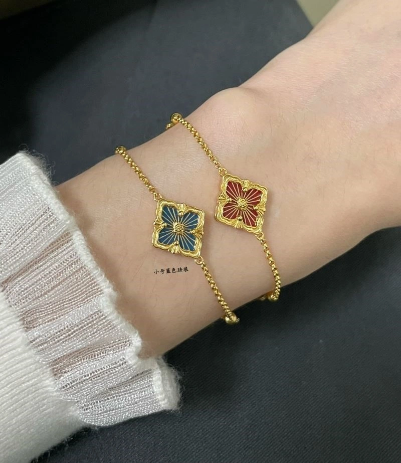 Original Vca Bracelets