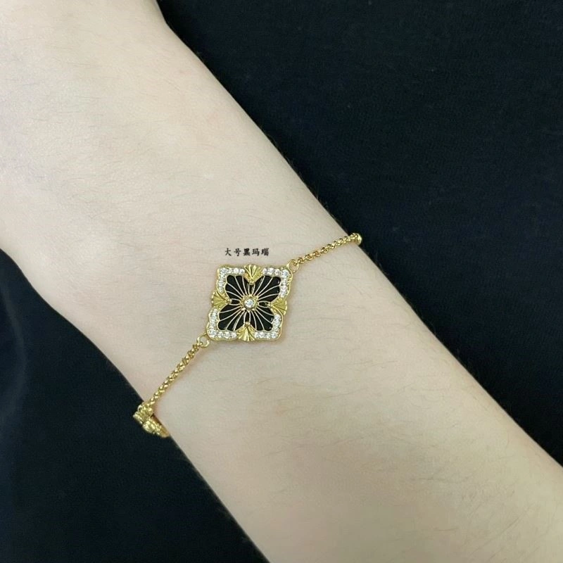 High fidelity Vca Bracelets