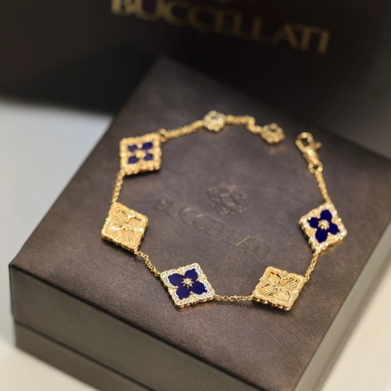 1:1 copy Vca Bracelets