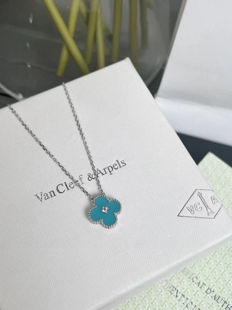 Value-priced Vca Bracelets
