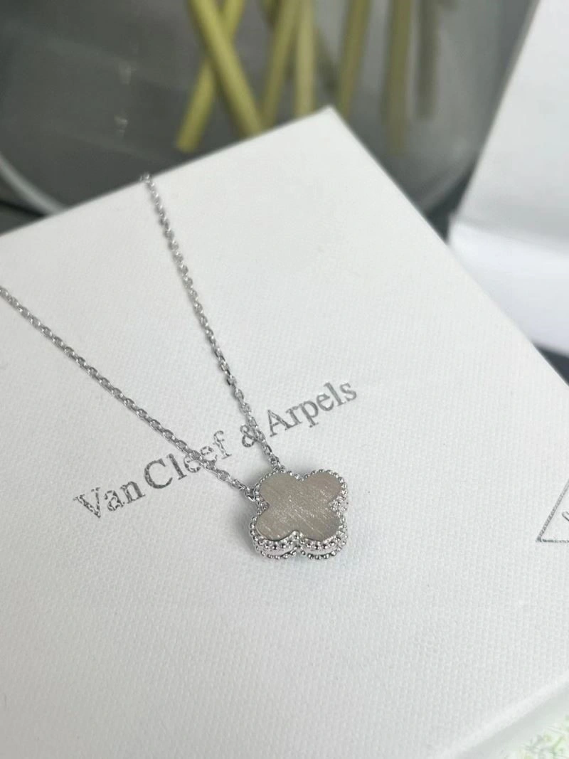 Value-priced Vca Bracelets
