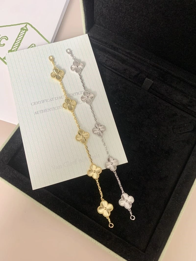 Vca Bracelets