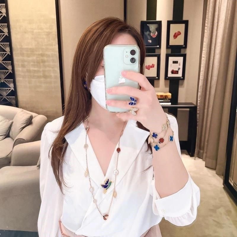 Brand-original Vca Bracelets