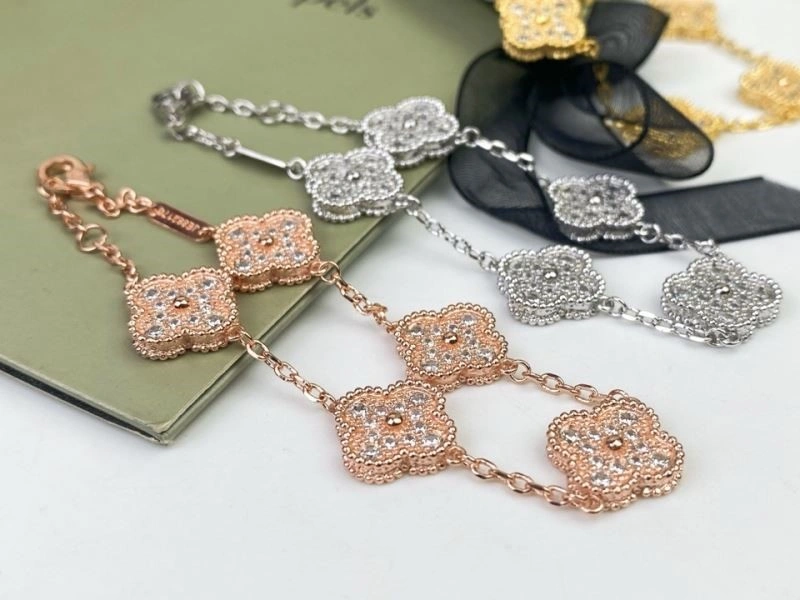 1:1 copy Vca Bracelets