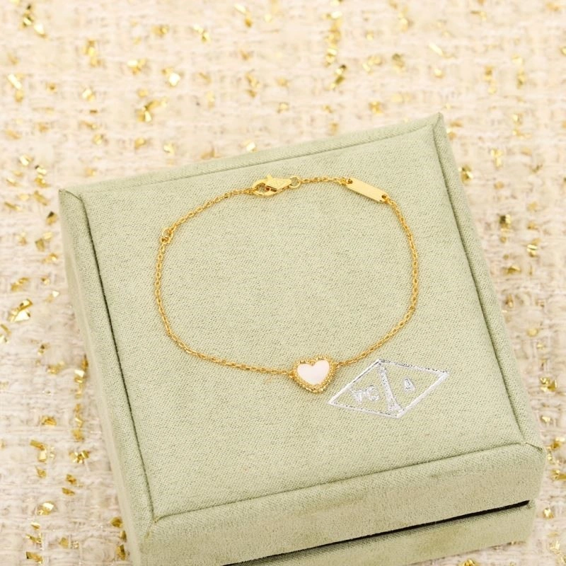 Bargain Vca Bracelets