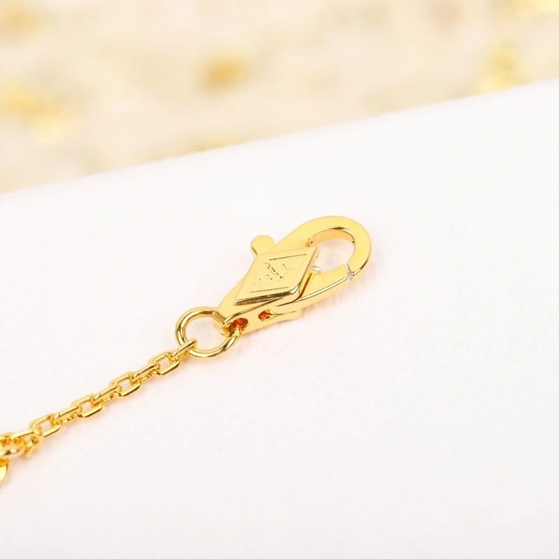 Bargain Vca Bracelets