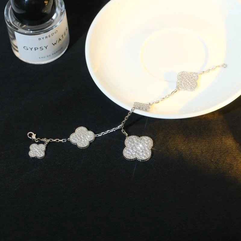 Top mirror Vca Bracelets