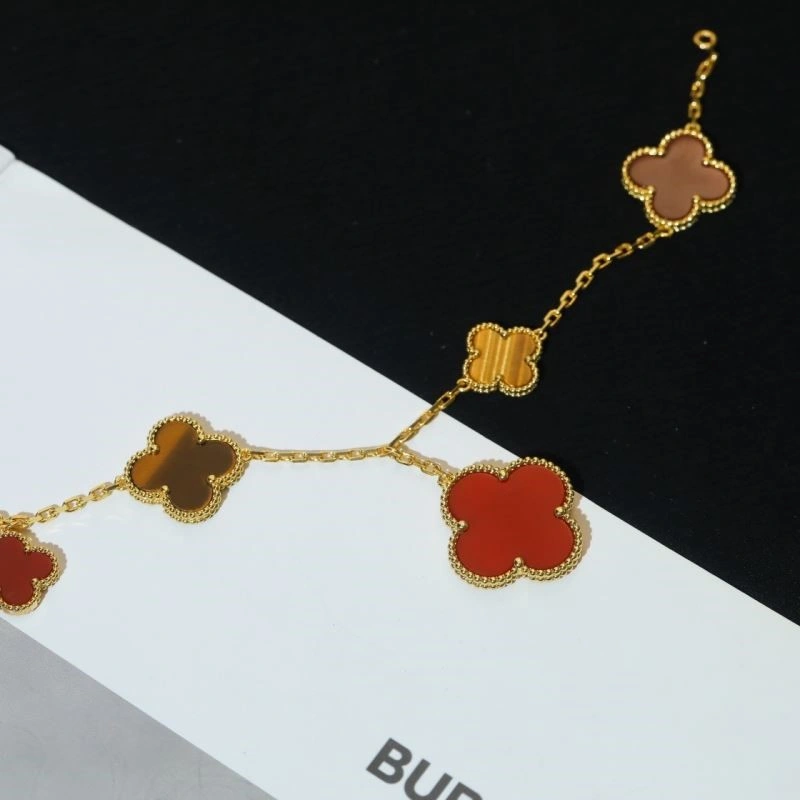 Discounted Vca Bracelets