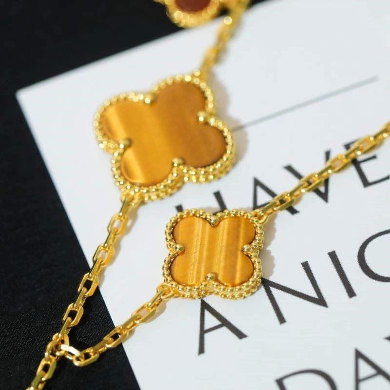 Discounted Vca Bracelets