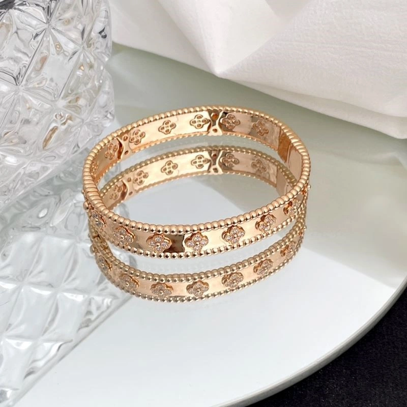 Low-cost Vca Bracelets
