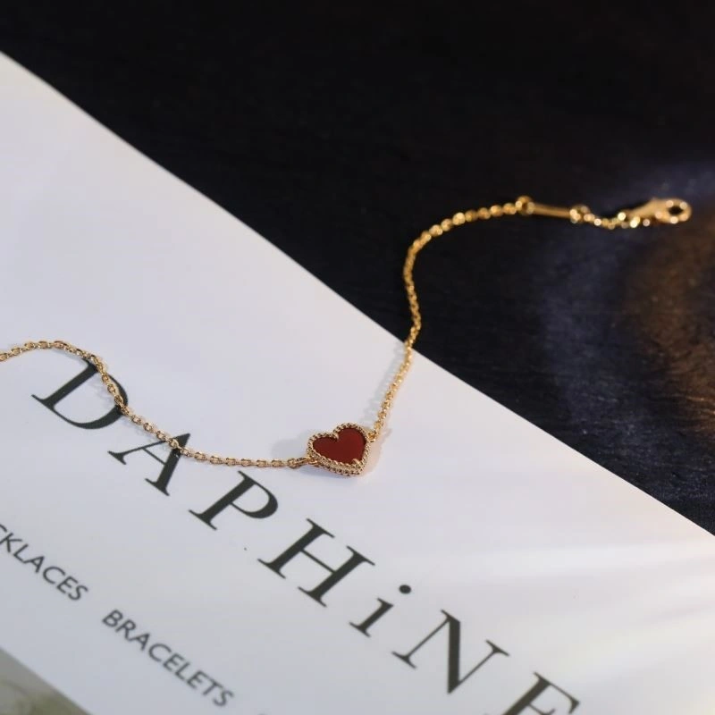 Brand-authenticated Vca Bracelets