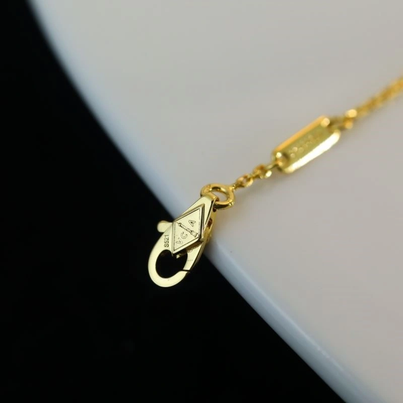Genuine Vca Bracelets