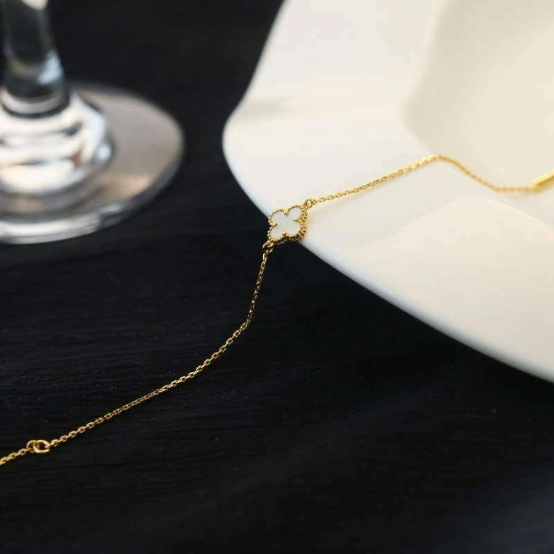 Discounted Vca Bracelets
