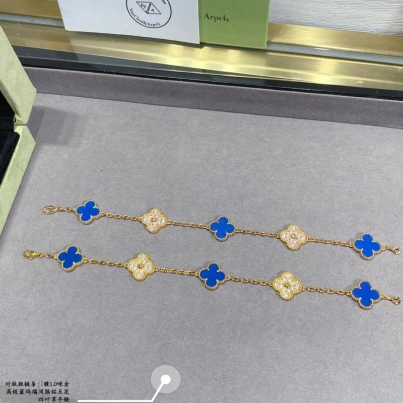 High fidelity Vca Bracelets