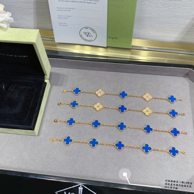 High fidelity Vca Bracelets