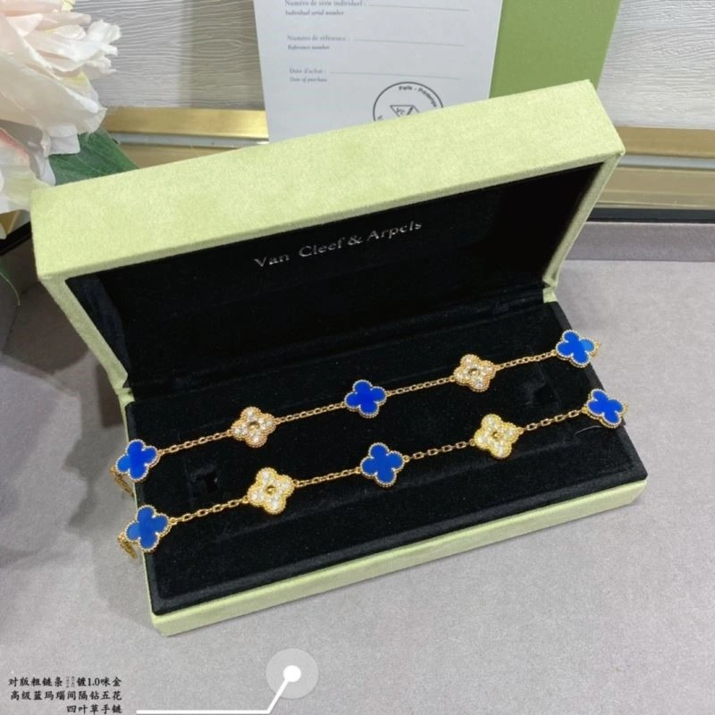 High fidelity Vca Bracelets