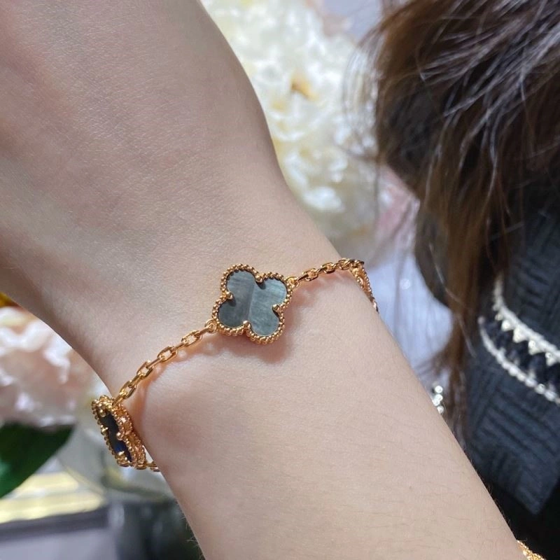 Affordable Vca Bracelets