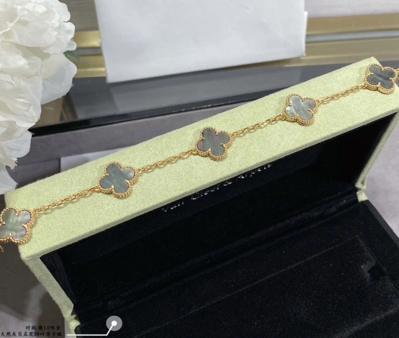 Affordable Vca Bracelets