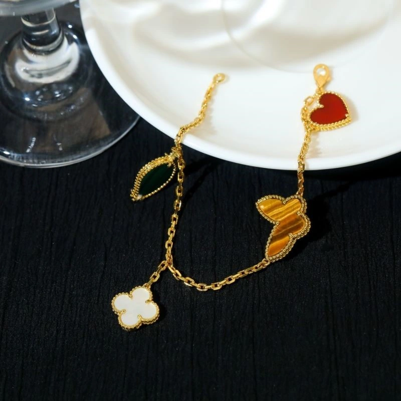 Discounted Vca Bracelets