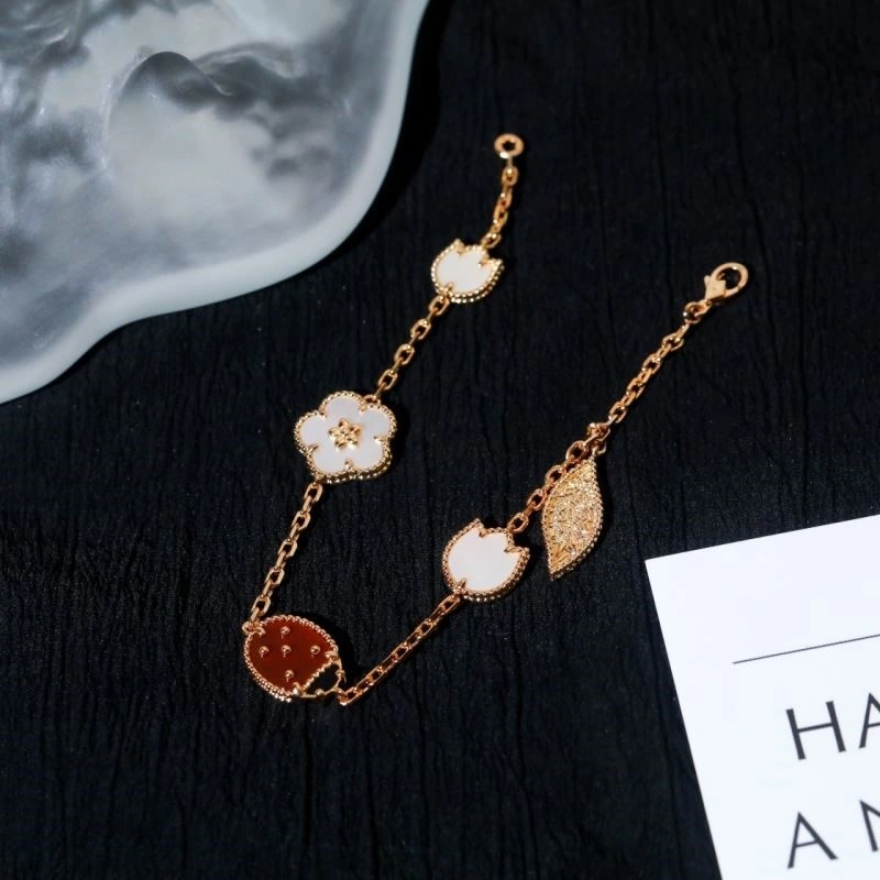 Top mirror Vca Bracelets