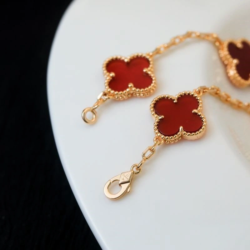 Top match Vca Bracelets