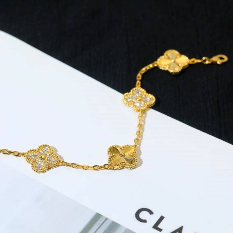 Exact replica Vca Bracelets