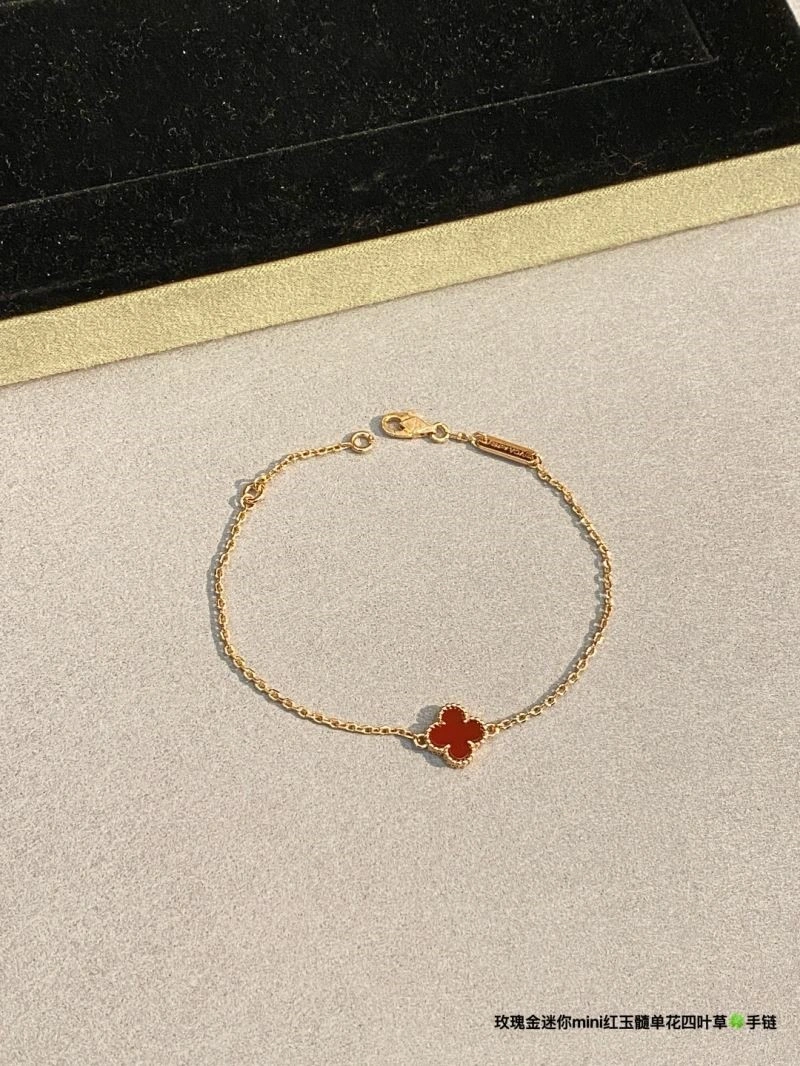 High fidelity Vca Bracelets