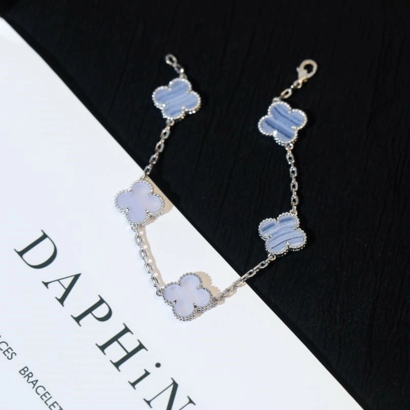 Economical Vca Bracelets