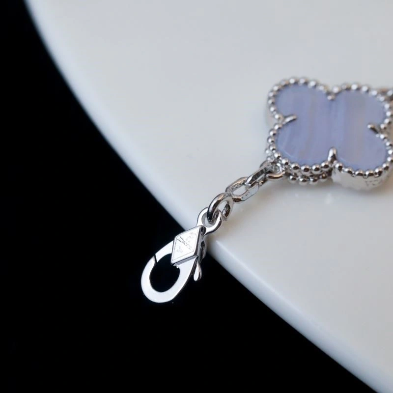 Economical Vca Bracelets